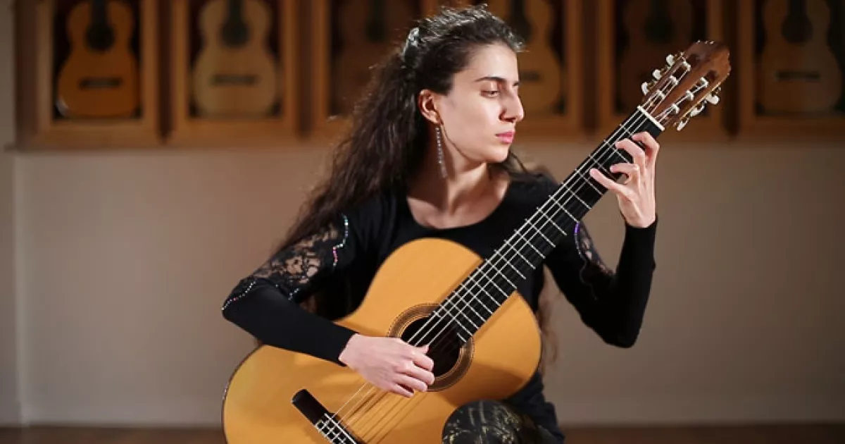 Lilit Mardiyan - Tarrega Gran Jota (1998 Paco Santiago Marin)