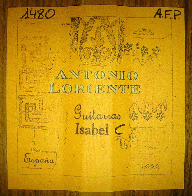 Loriente "Isabel" CD/PF Guitar | GSI